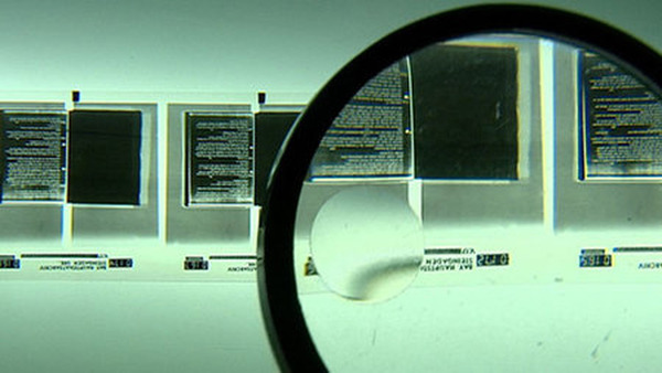 Mikrofilm - Speichermedium mit Zukunft - Ein altes Speichermedium wird ...